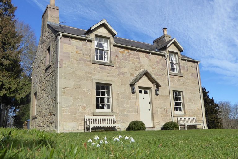 Milne Graden Garden House Holiday Cottage - Tales of the Tweed